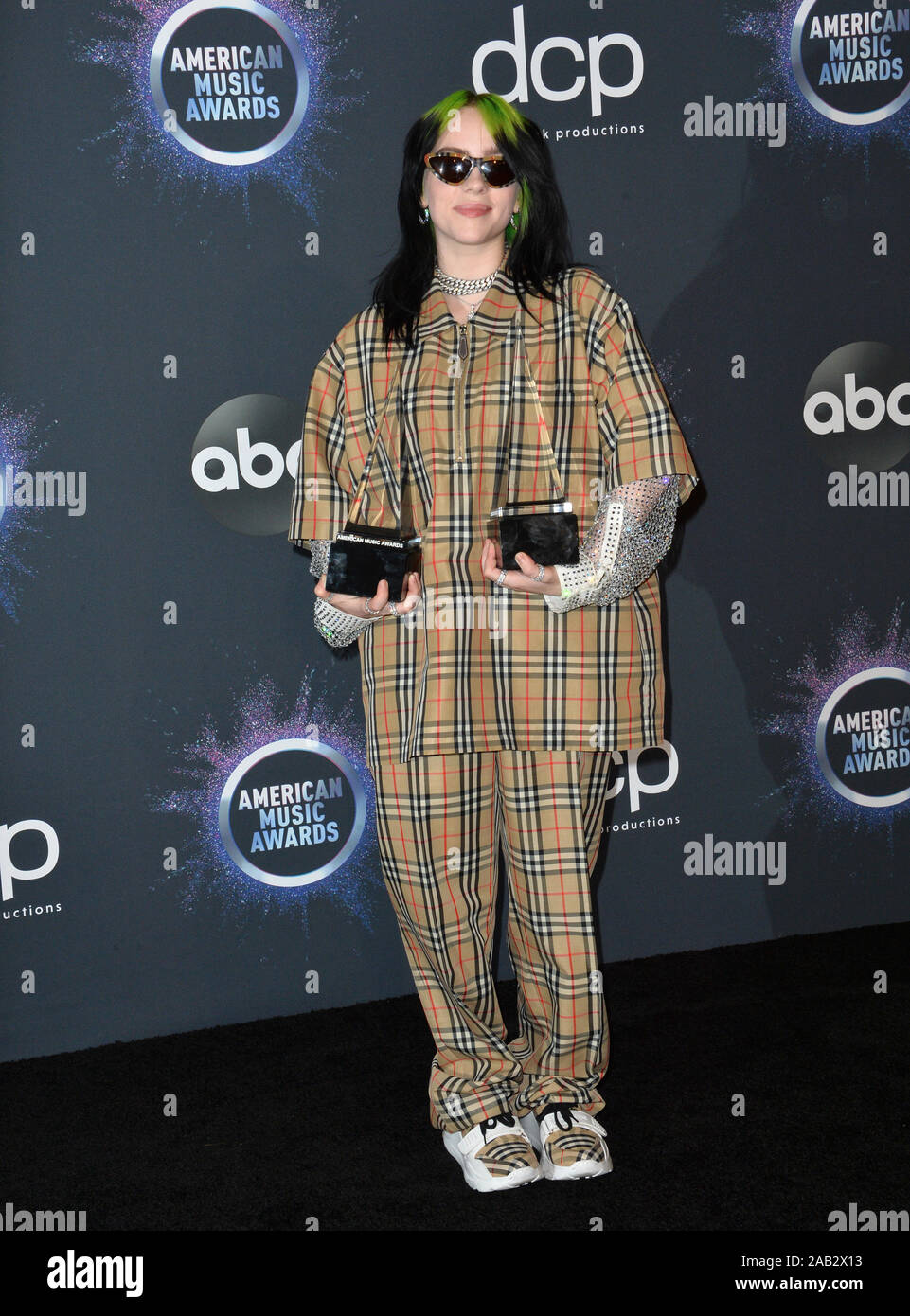Los Angeles, USA. 24th Nov, 2019. Billie Eilish at the 2019 American ...