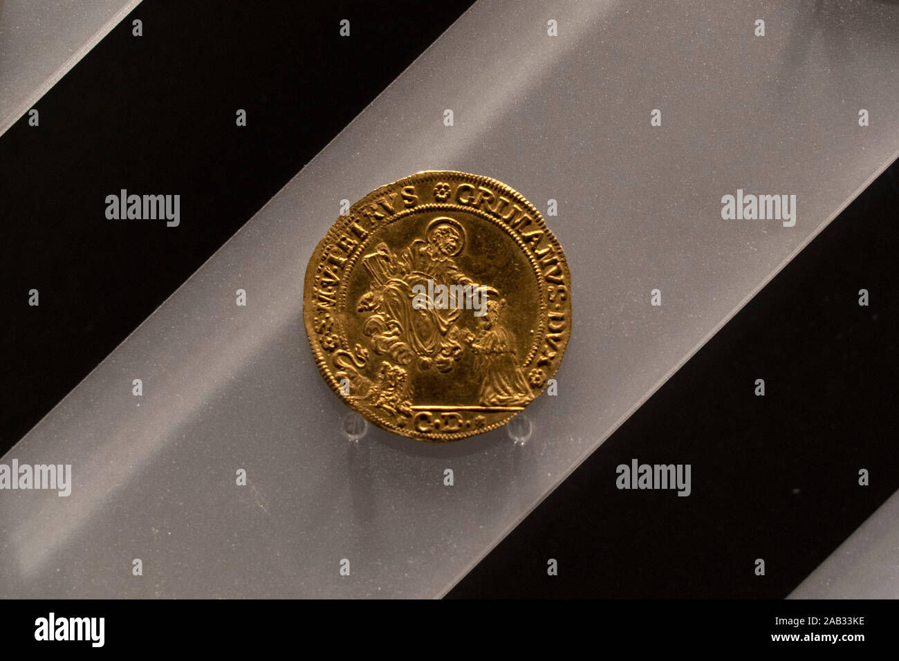 Osella Old venetian gold coin detail 17th century Stock Photo - Alamy