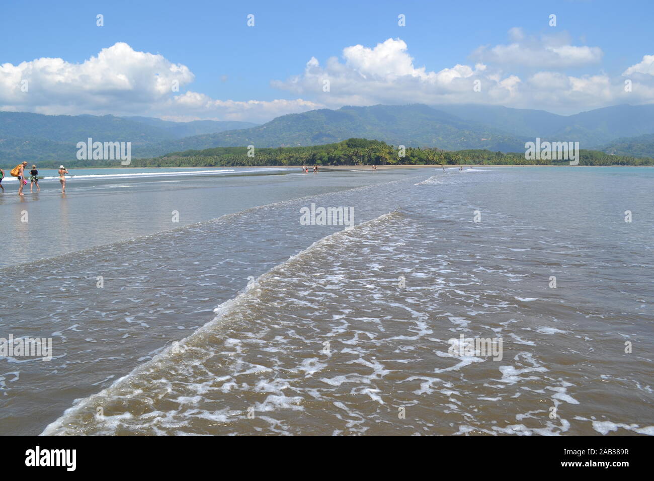 Costa Rican beach near Manuel Antonio Stock Photo - Alamy
