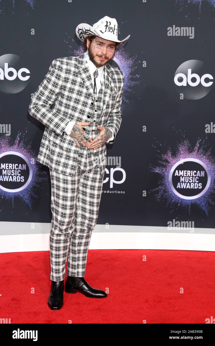 Los Angeles, CA. 24th Nov, 2019. Post Malone at arrivals for 2019 ...