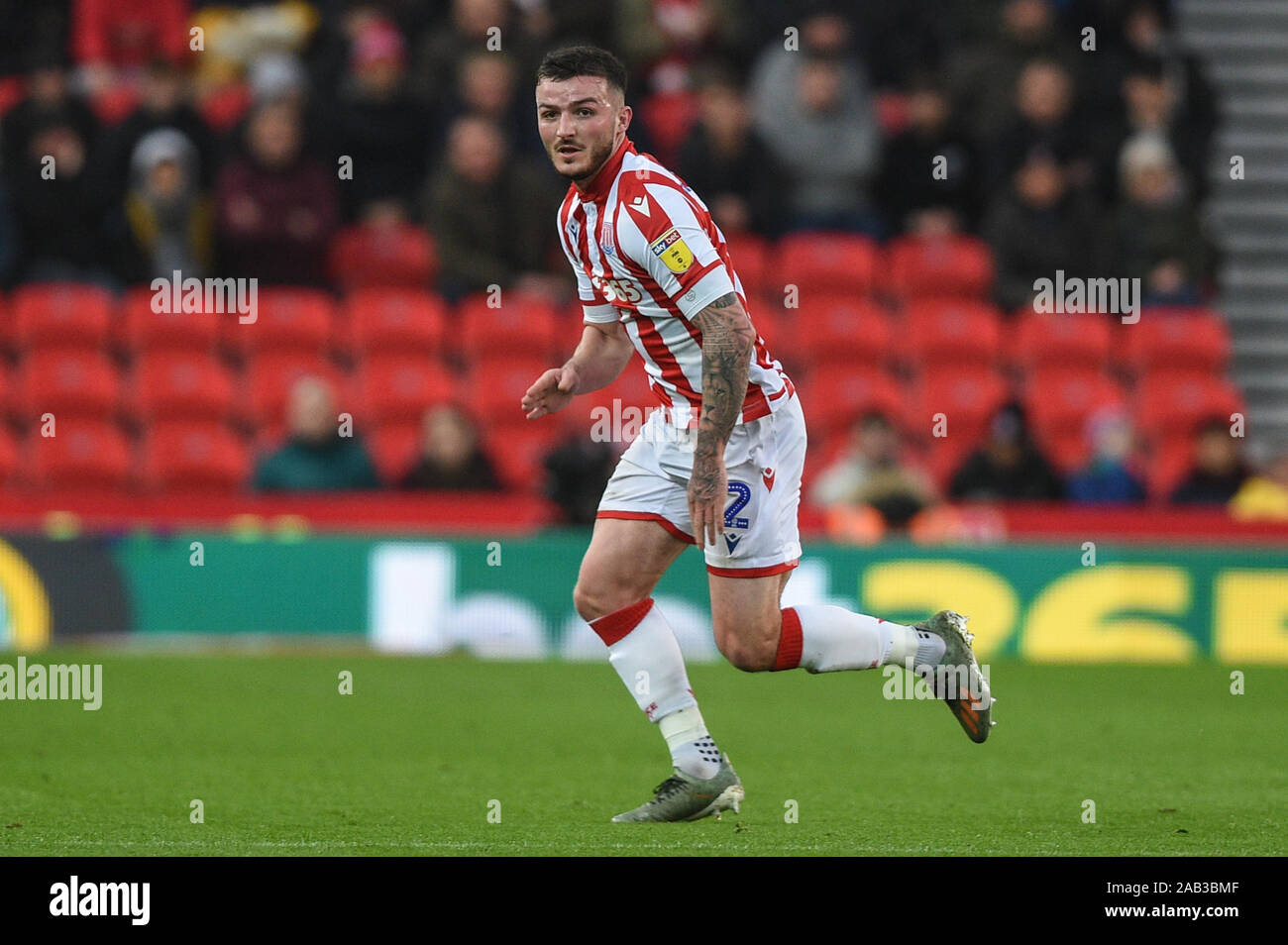 Trent edwards hi-res stock photography and images - Alamy