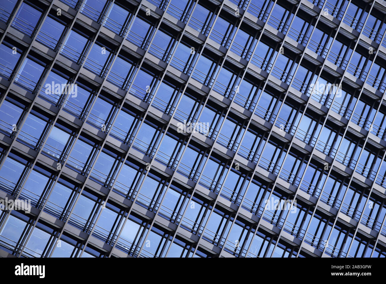 Gebaeudefront hi-res stock photography and images - Alamy