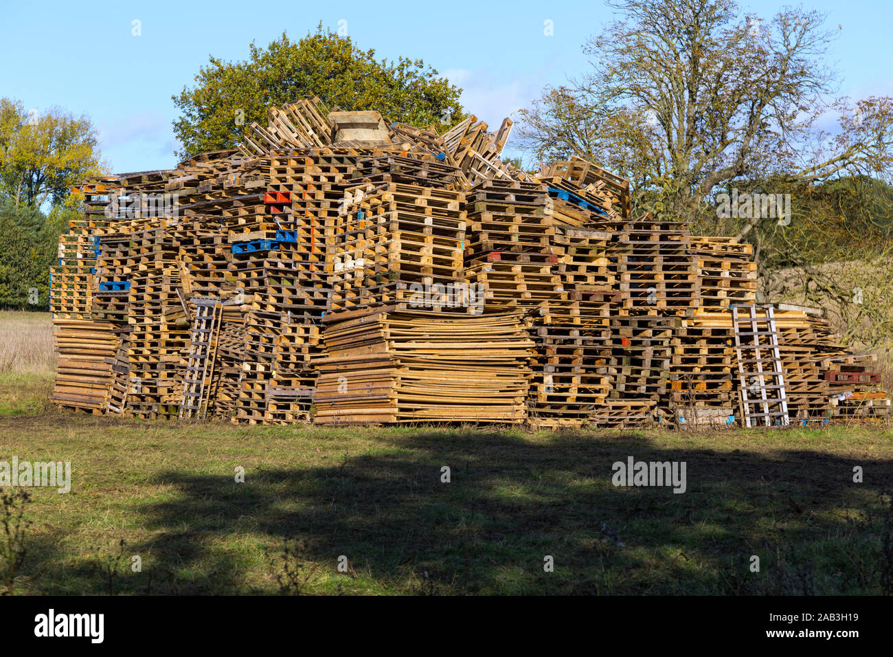 Timber fuel hi-res stock photography and images - Alamy