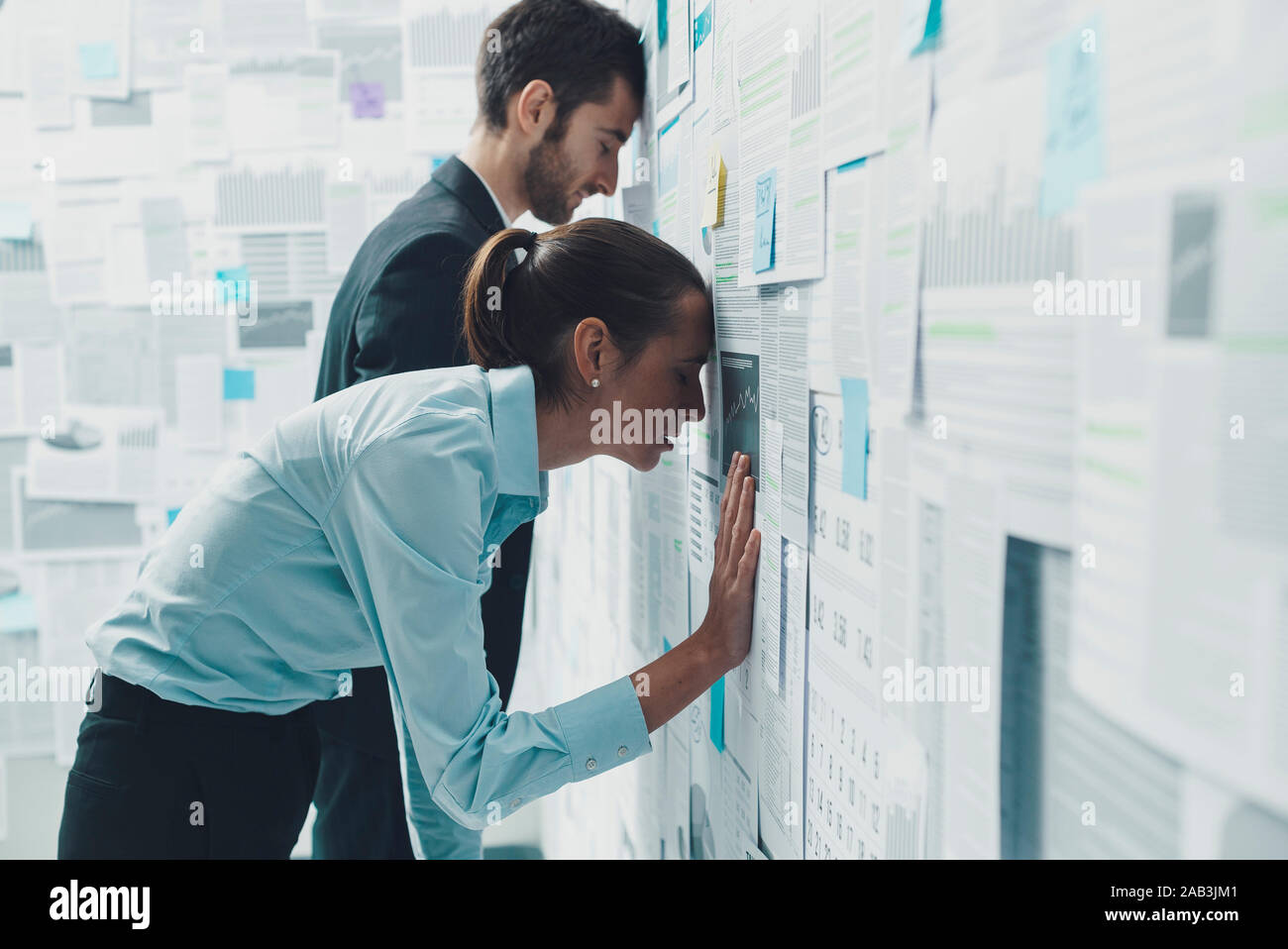 Exhausted team hi-res stock photography and images - Alamy