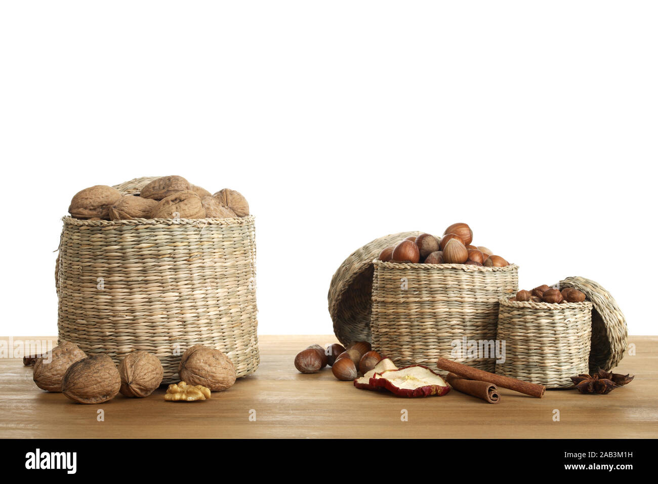 Wal nuss hi-res stock photography and images - Alamy