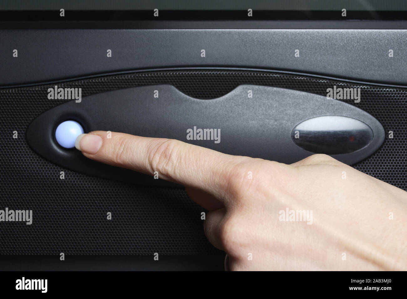 Standby tv hi-res stock photography and images - Alamy