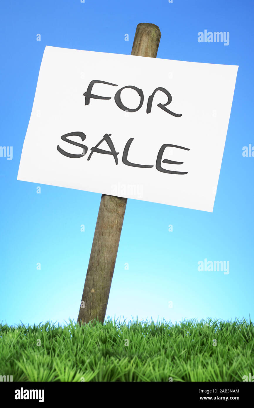 Sale schild hi-res stock photography and images - Alamy