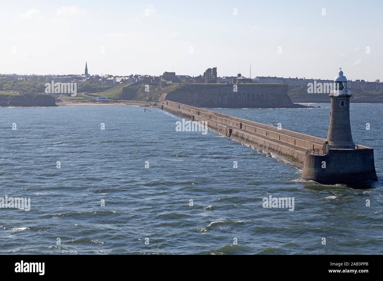 The lighthouse on Tynemouth Pier in northeast England. The River Tyne ...