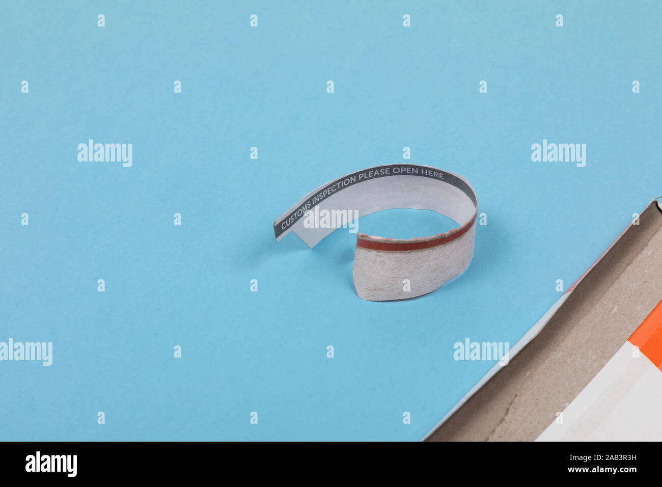 Customs inspection hi-res stock photography and images - Alamy