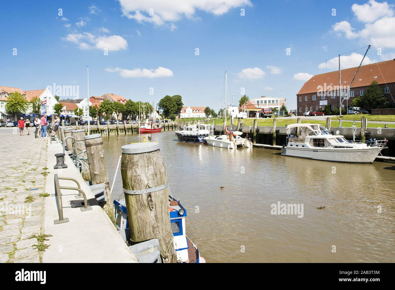 Segelboote im hafen hi-res stock photography and images - Alamy