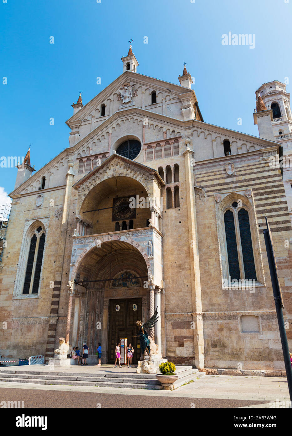 Verona Cathedral High Resolution Stock Photography and Images - Alamy