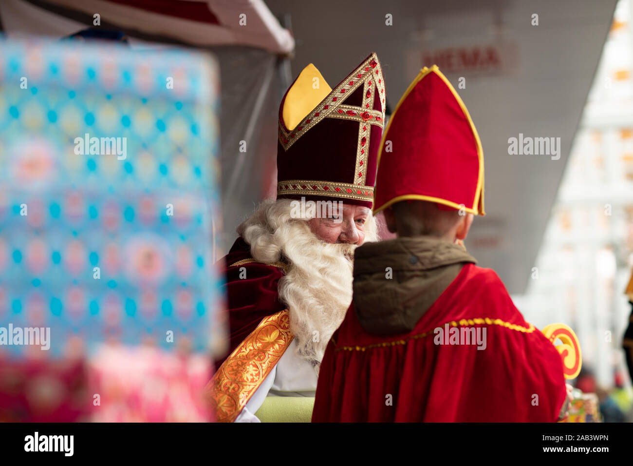 Saint nicolas party hi-res stock photography and images - Alamy