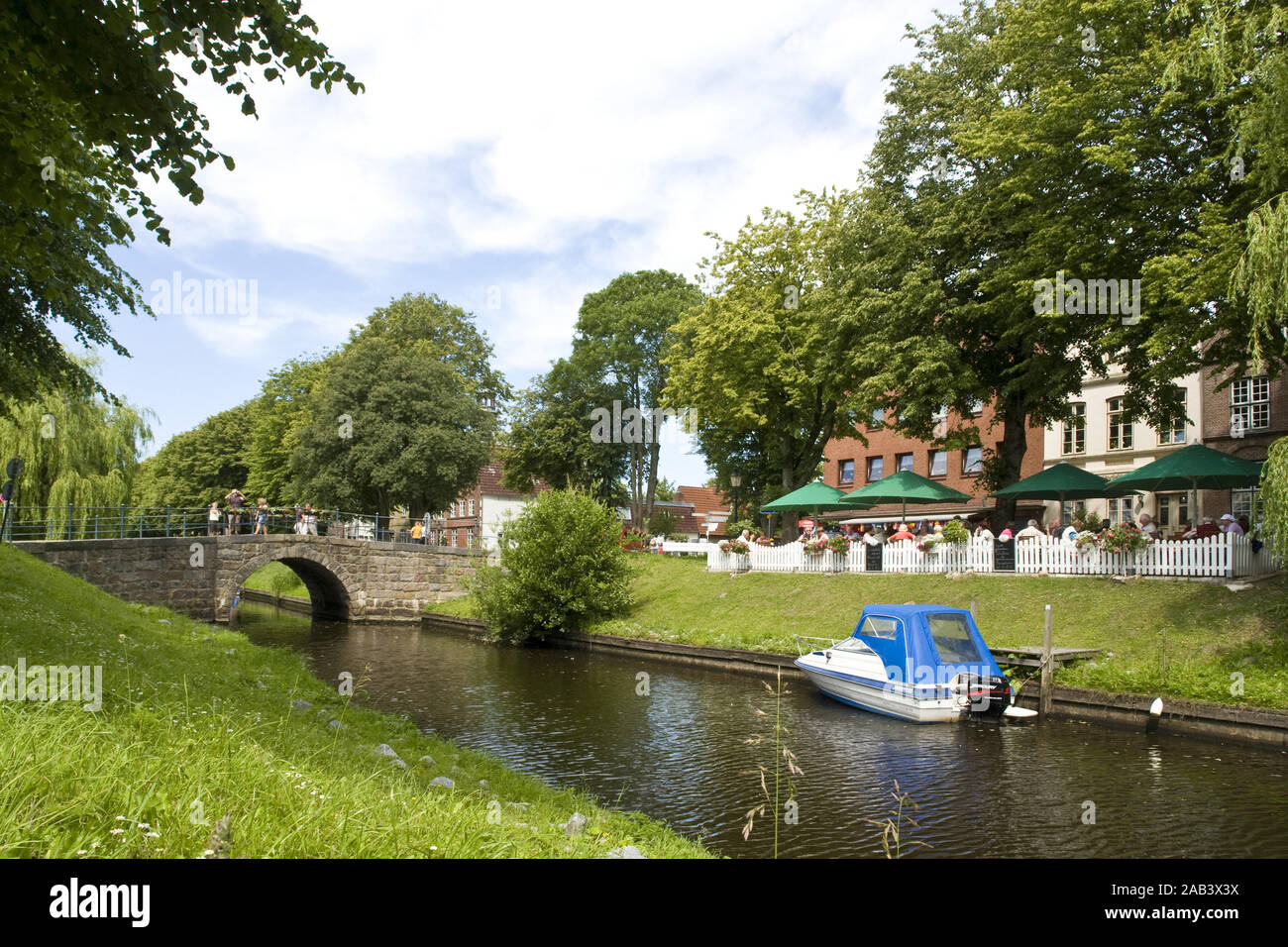 Idyllische lage hi-res stock photography and images - Alamy