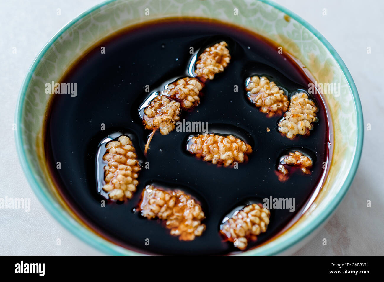 Turkish Mulberry Confiture Molasses Pekmez and Mulberries. Organic ...