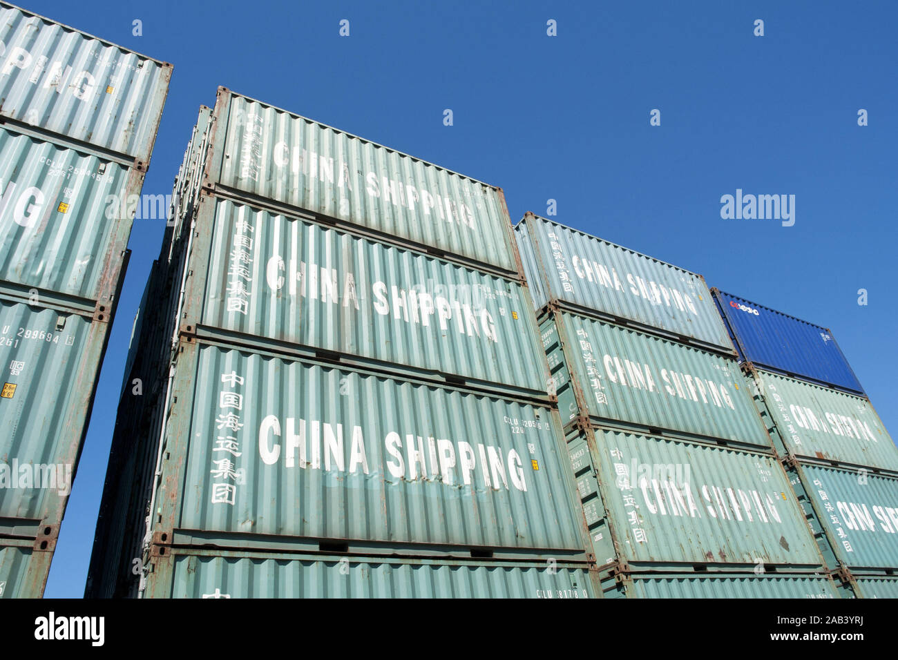 Container im Hamburger Hafen |Container in the Port of Hamburg| Stock ...
