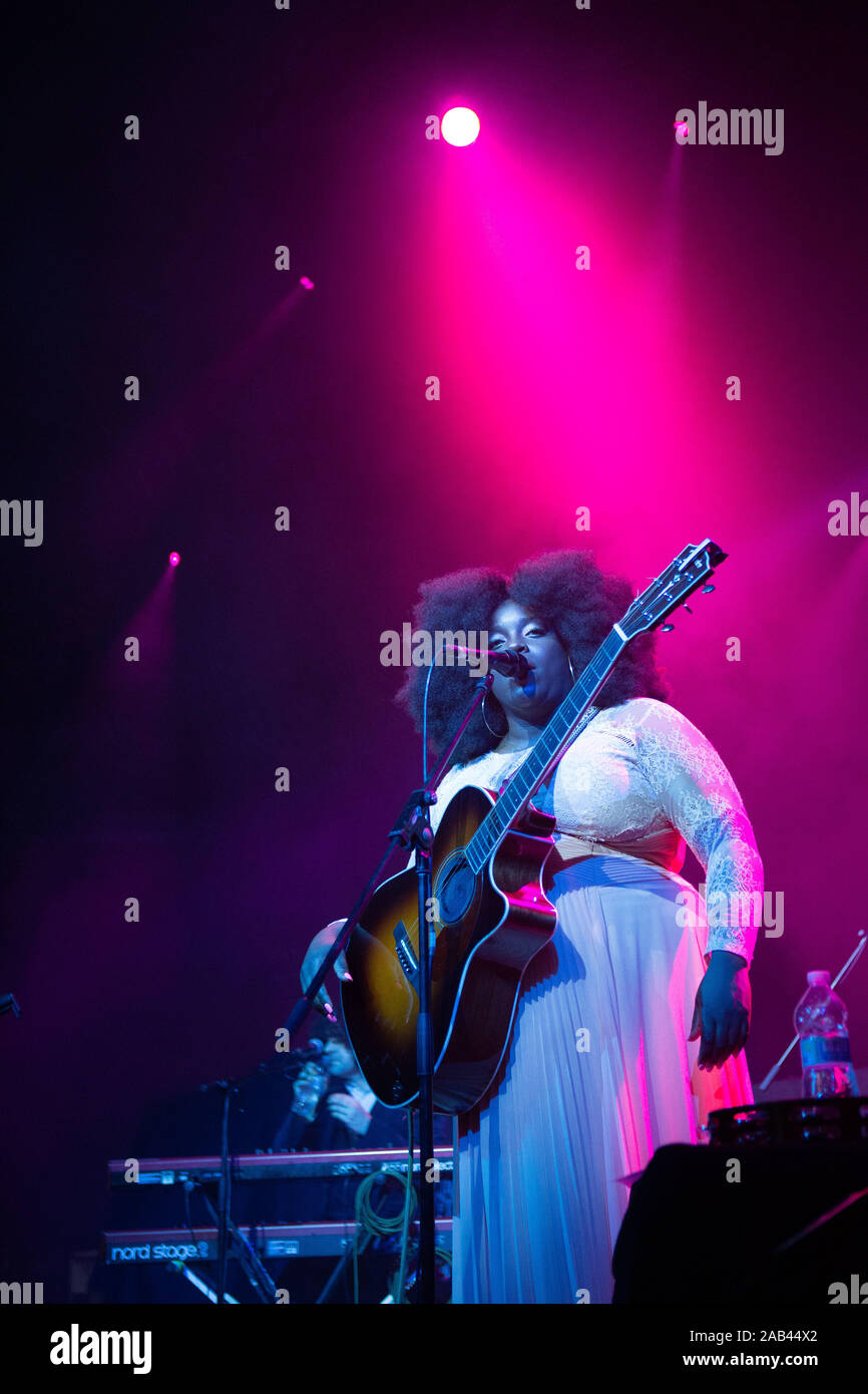 Yola carter hi-res stock photography and images - Alamy