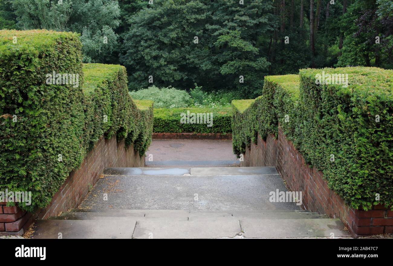 Victorian garden architecture hi-res stock photography and images - Alamy