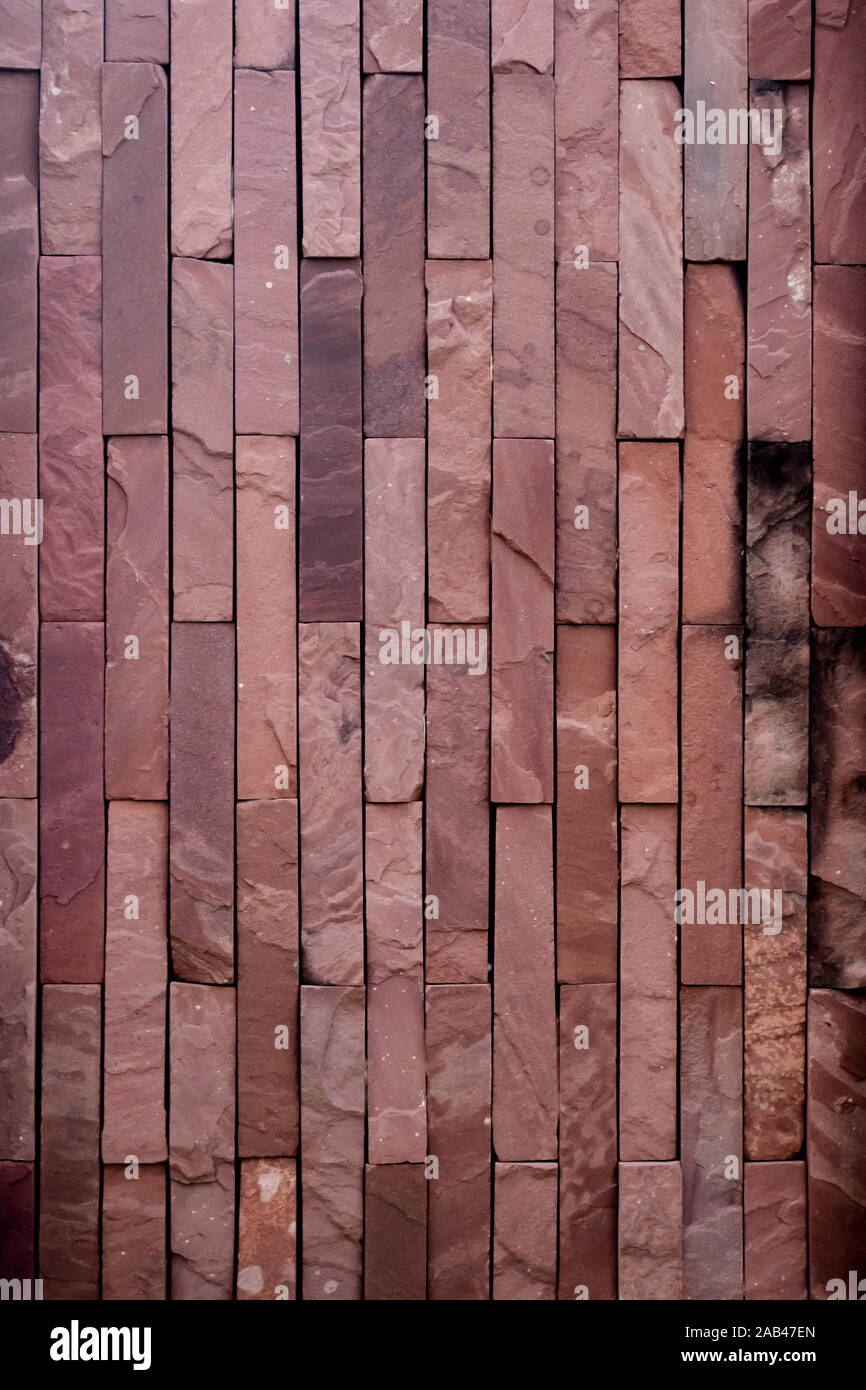 Natural stone materials in classic building patterns and methods for ...