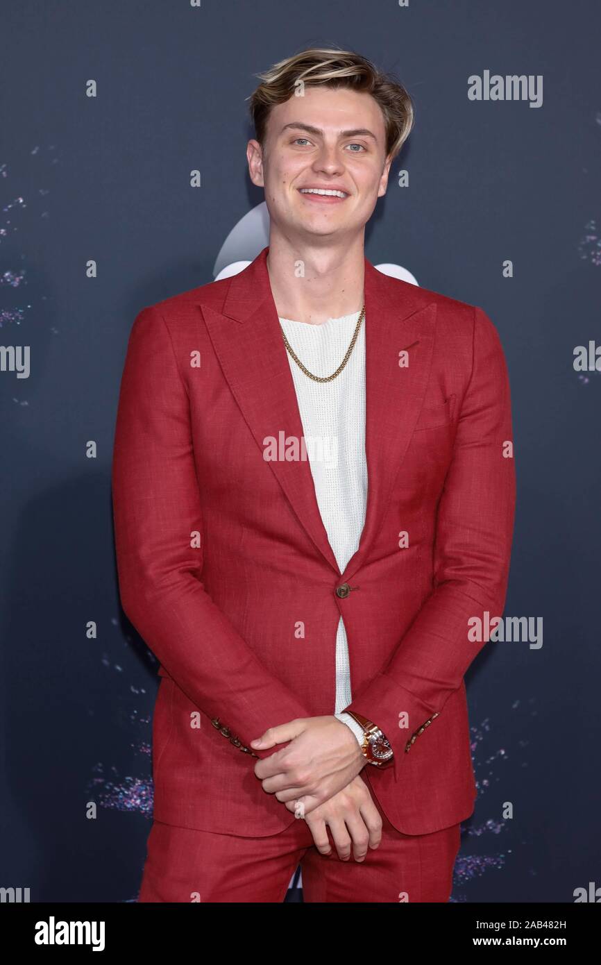 Los Angeles, USA. 24th Nov 2019. Carter Sharer attends the 2019 ...