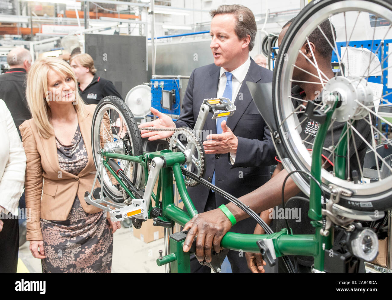 Brompton bicycle shop london hi-res stock photography and images - Alamy