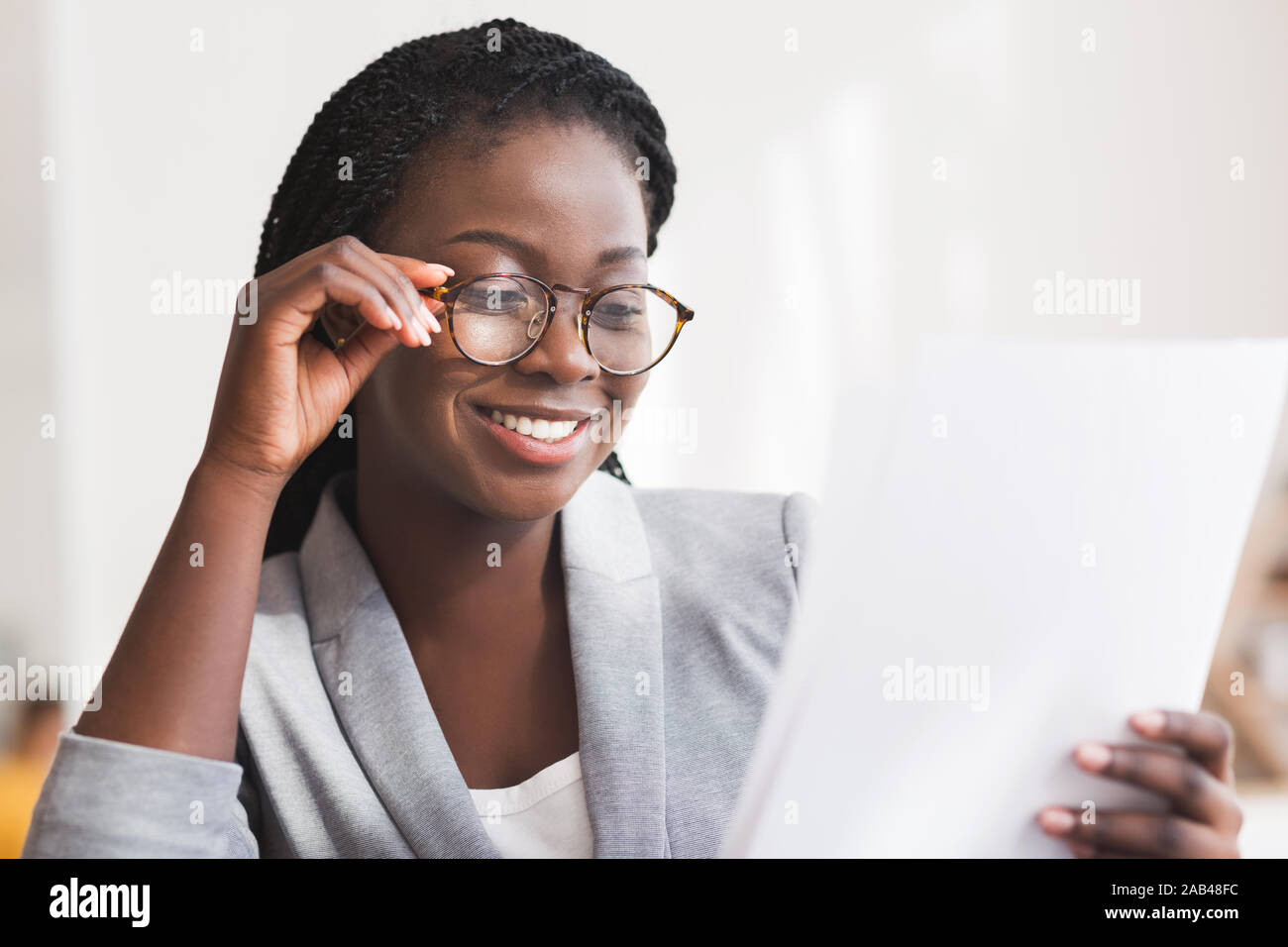 Empty documentation hi-res stock photography and images - Alamy