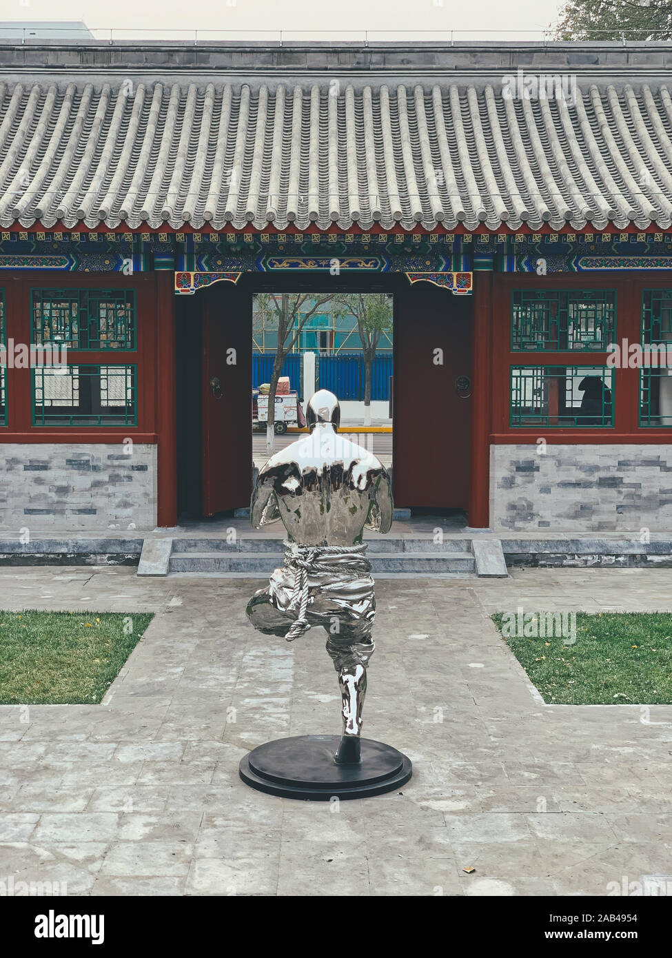 Beijing, Beijing, China. 25th Nov, 2019. BeijingÃ¯Â¼Å'CHINA-A personal ...