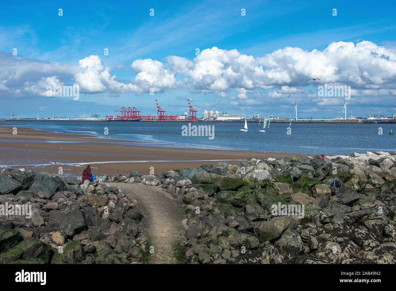 Seacombe sands hi-res stock photography and images - Alamy
