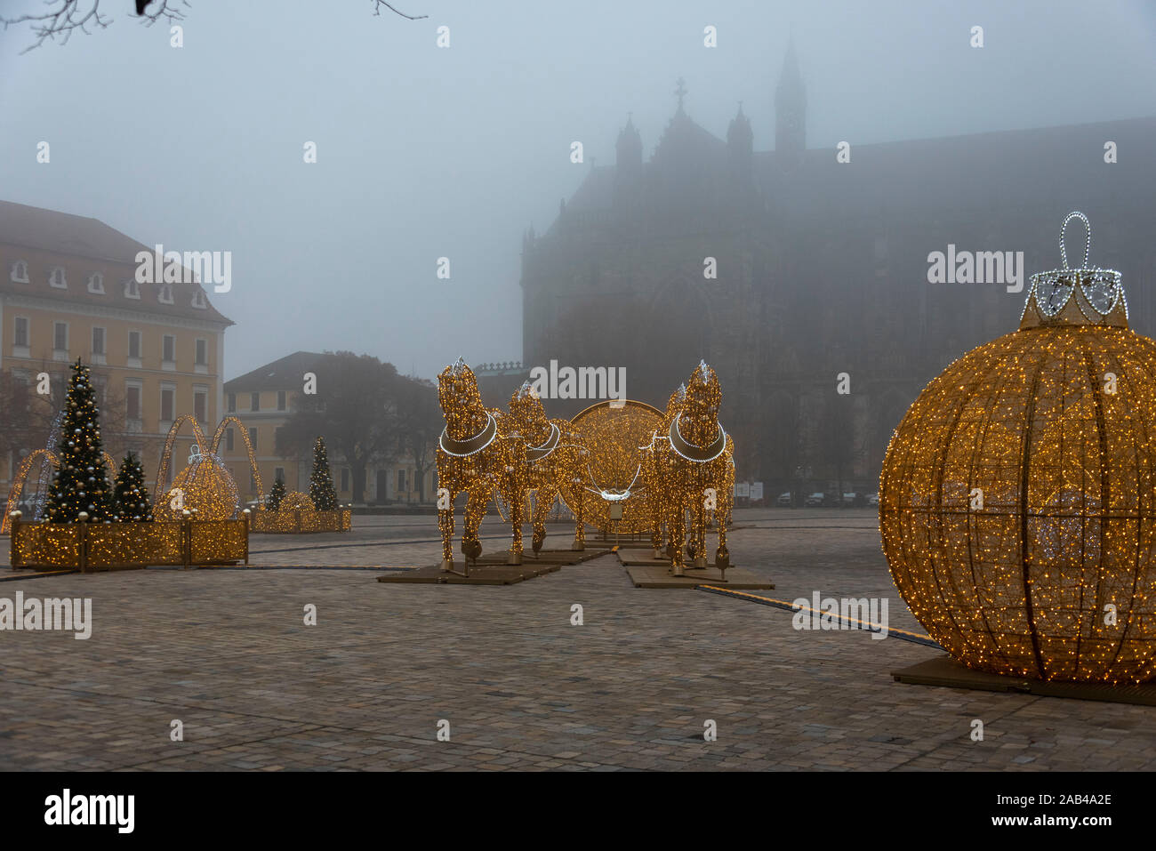 Magdeburg hemisphere experiment hi-res stock photography and images - Alamy