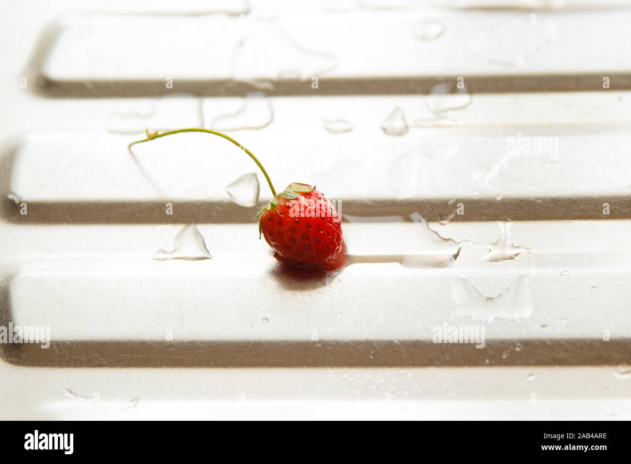 Wet desk hi-res stock photography and images - Alamy