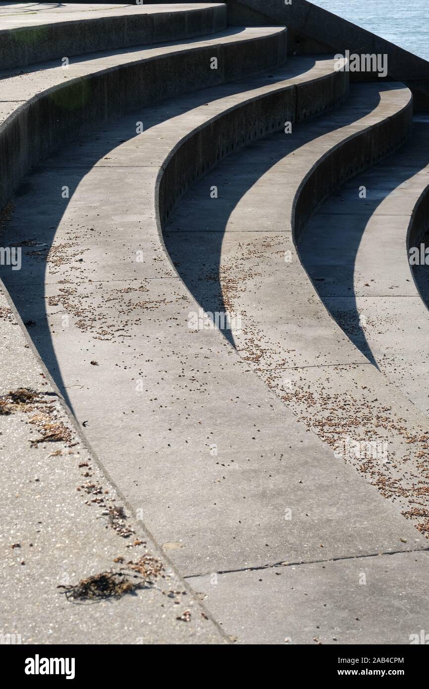 Isle of Wight, IoW, Ventnor, Osborne, Seaview, Coast, Sea Views ...