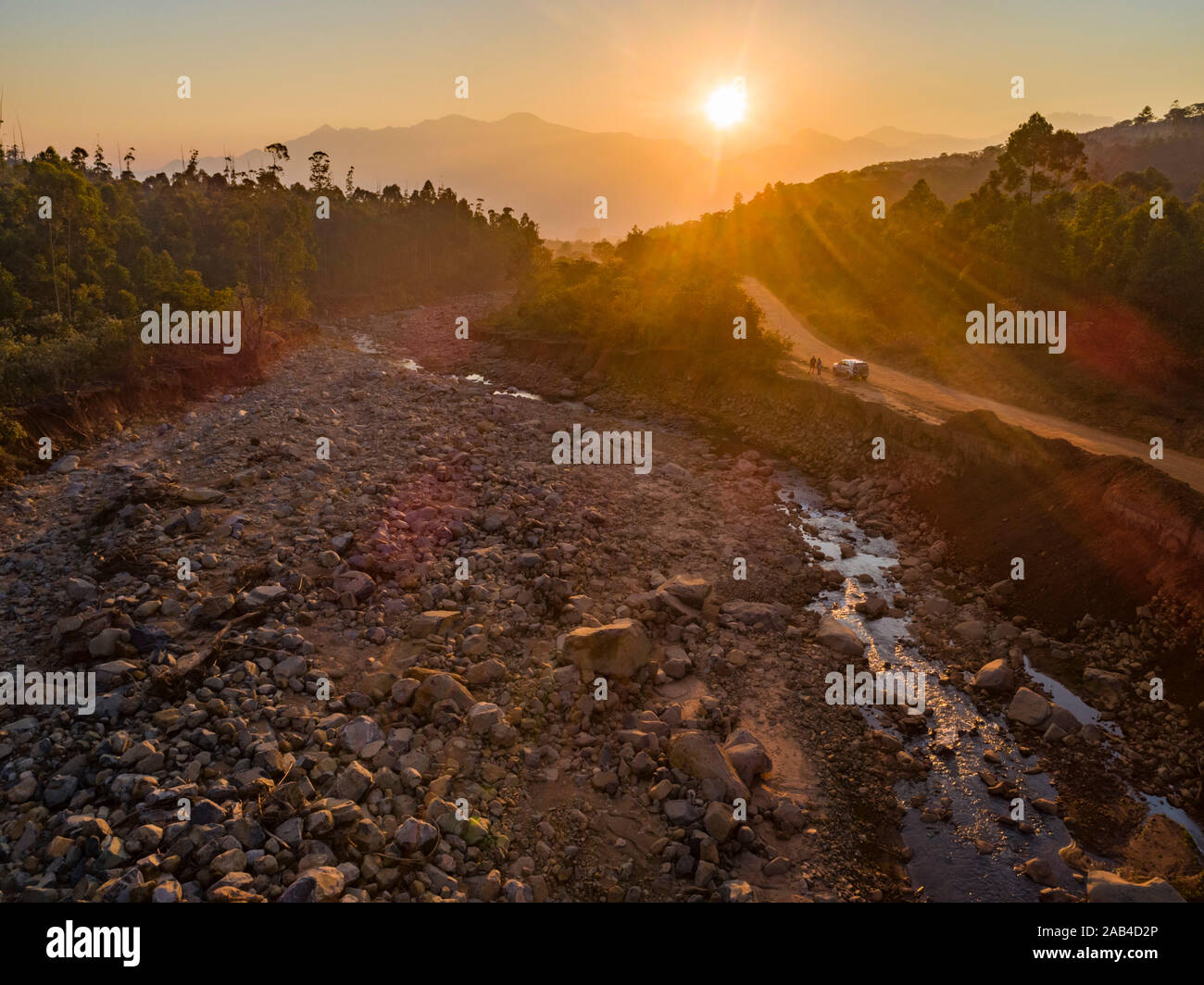 Damage caused by cyclone idai hi-res stock photography and images - Alamy