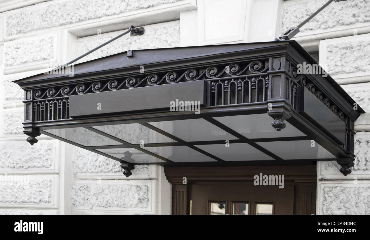 Black rectangular box hi-res stock photography and images - Alamy