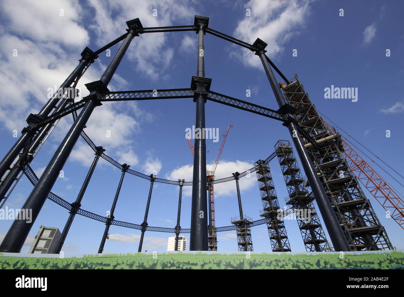 Gasometer site hi-res stock photography and images - Alamy