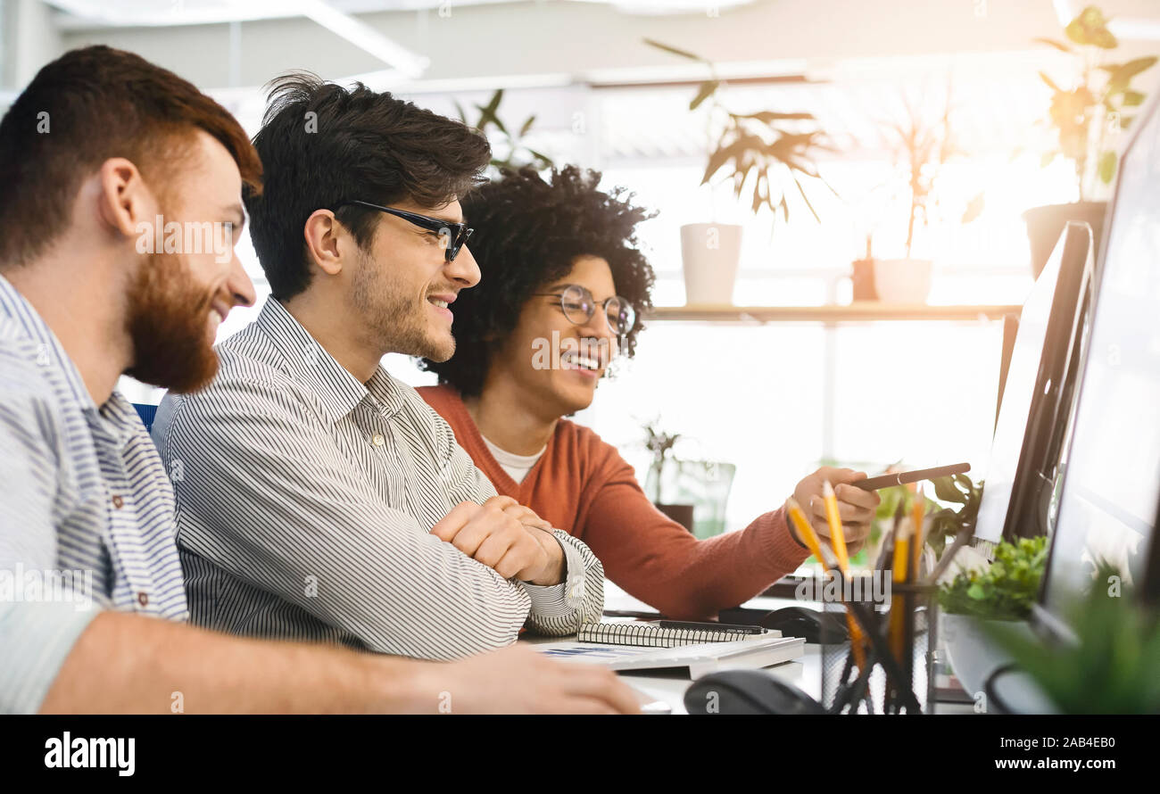 Coding job computer hi-res stock photography and images - Alamy