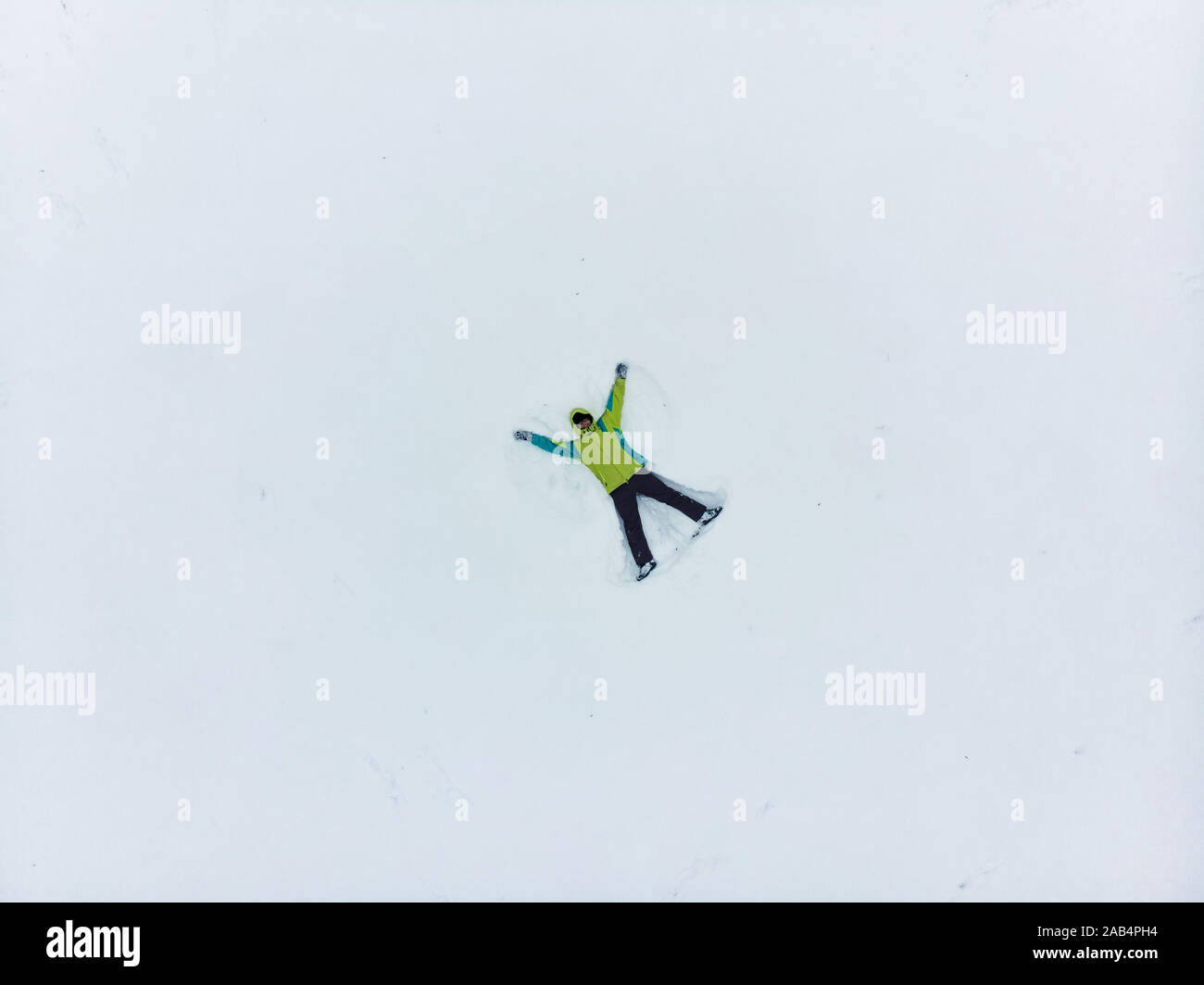 Man snow angel hi-res stock photography and images - Alamy