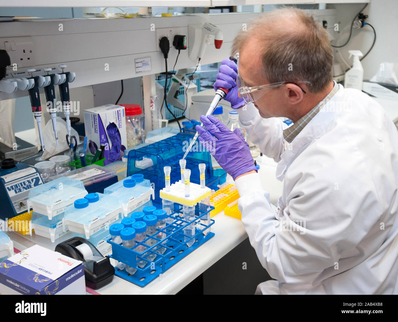 Medimmune cambridge hi-res stock photography and images - Alamy