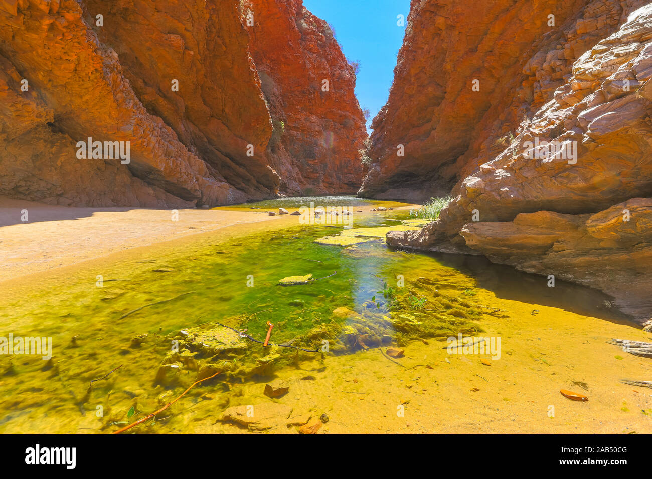 Permanent waterhole in Simpsons Gap in West MacDonnell National Park ...