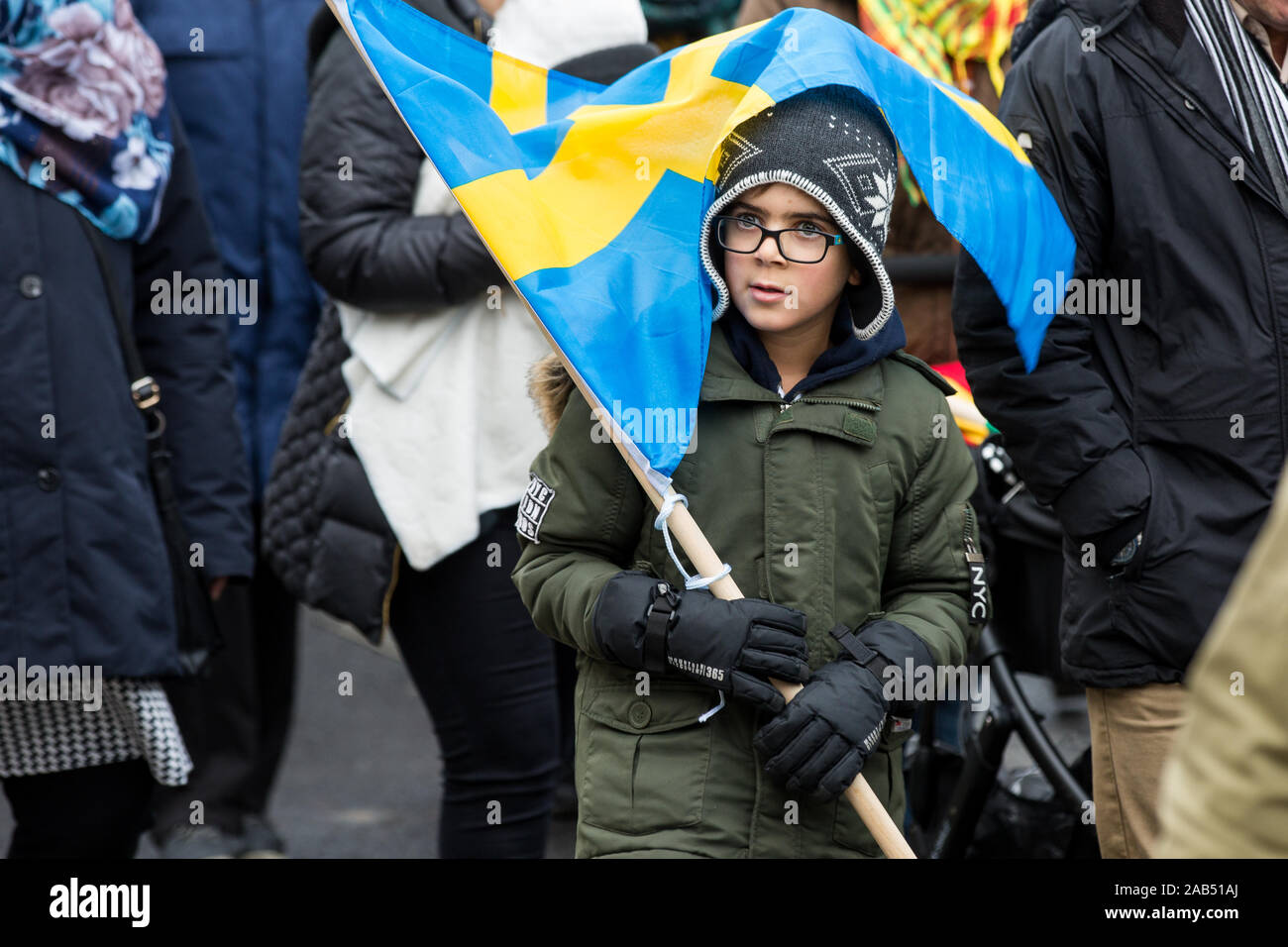 Rojava flag hi-res stock photography and images - Alamy
