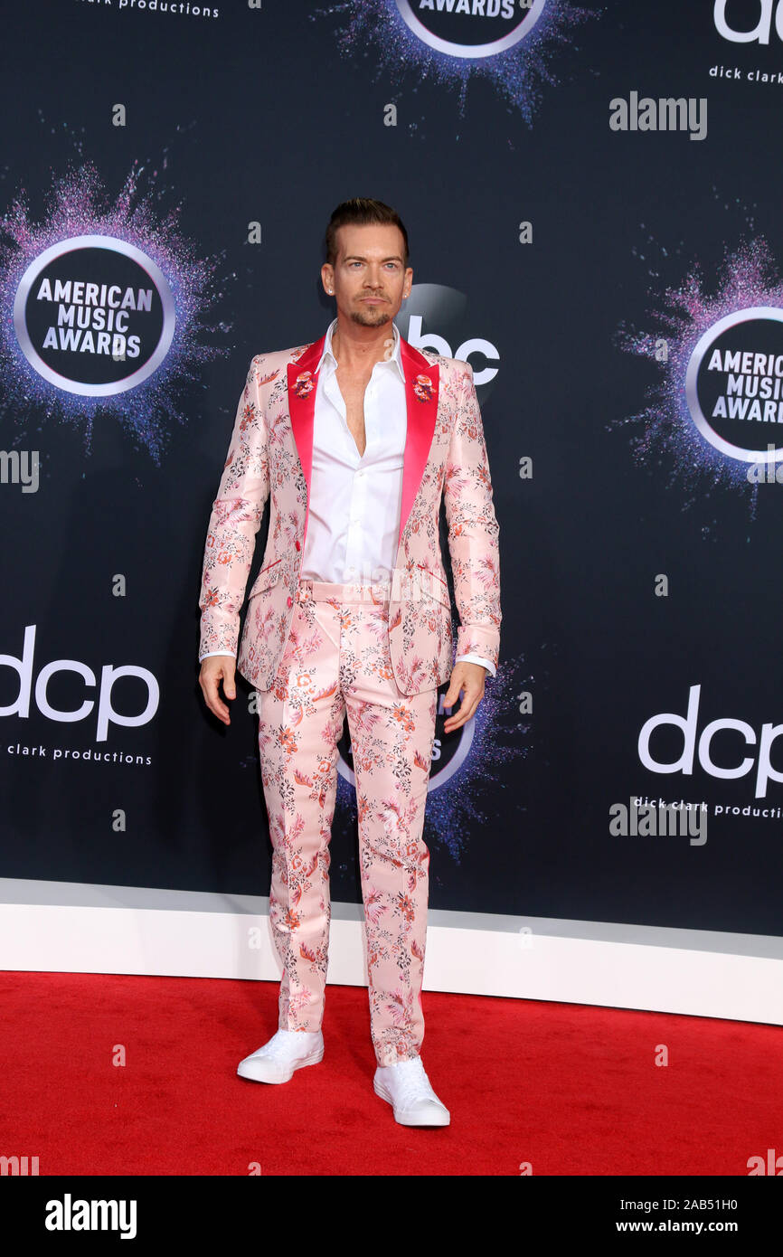 November 24, 2019, Los Angeles, CA, USA: LOS ANGELES - NOV 24: Damon ...