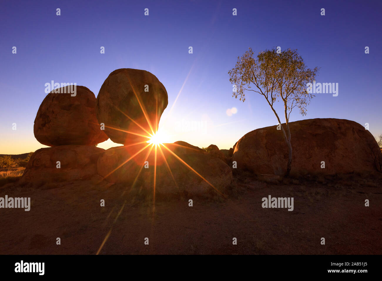 The rainbow serpent aboriginal hi-res stock photography and images - Alamy
