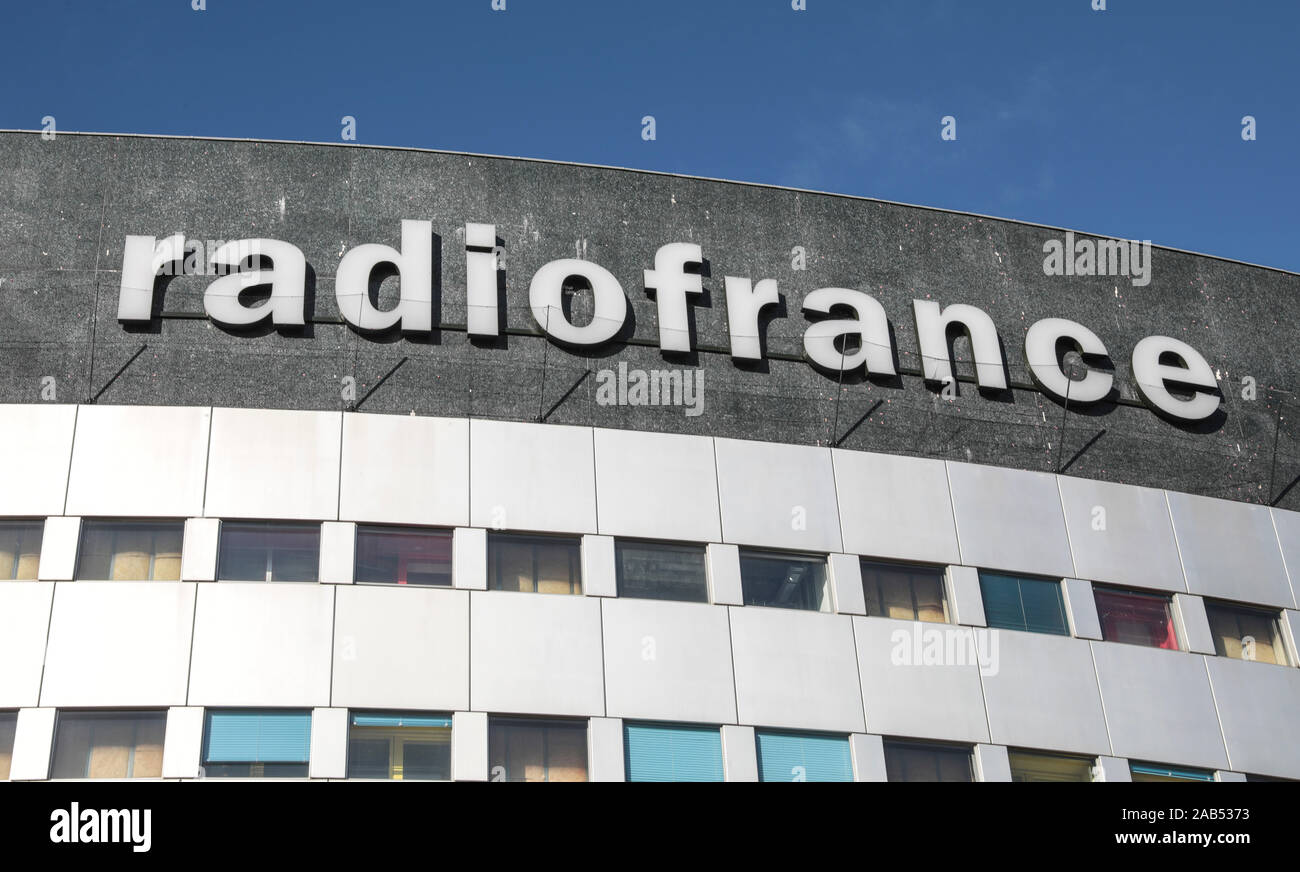 MAISON DE LA RADIO, PARIS Stock Photo - Alamy