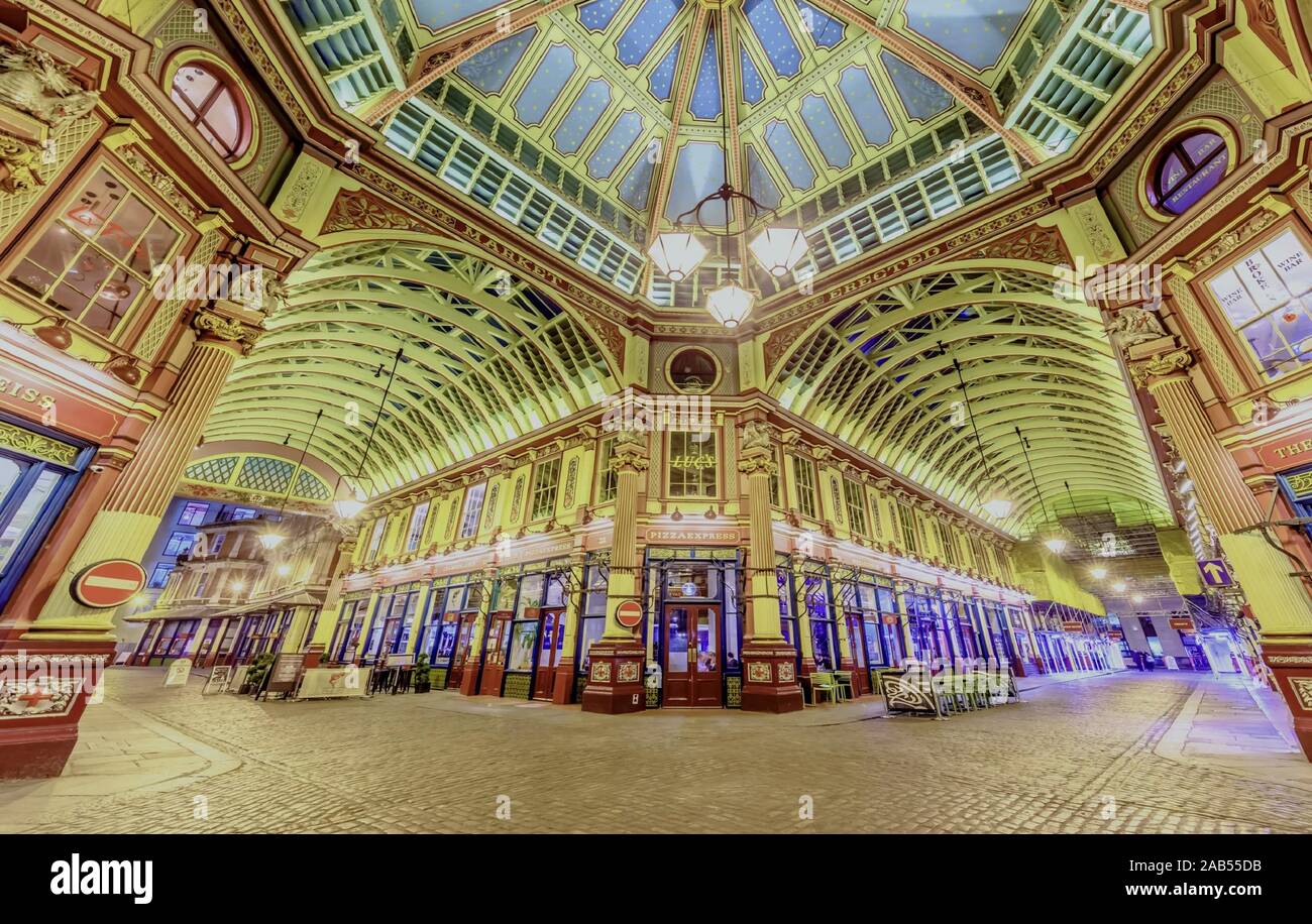London Shopping Center Stock Photo - Alamy