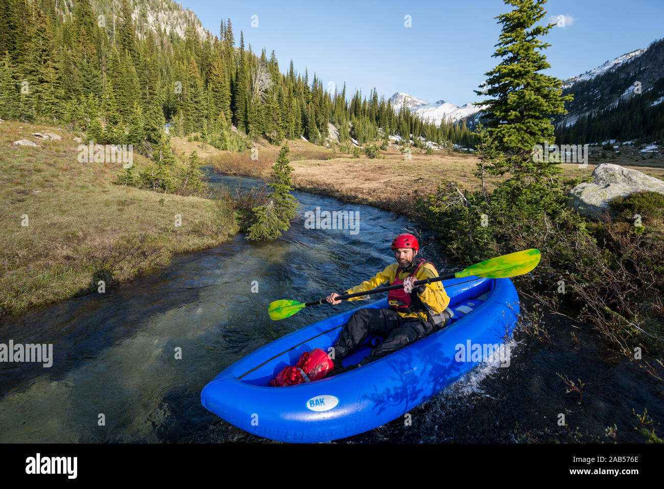 See through kayak hi-res stock photography and images - Alamy