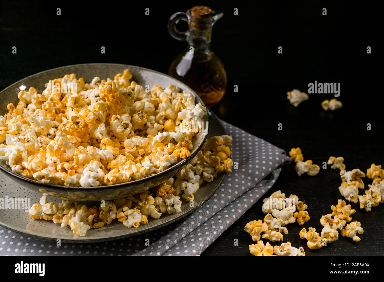 Cheese pop corn hi-res stock photography and images - Alamy