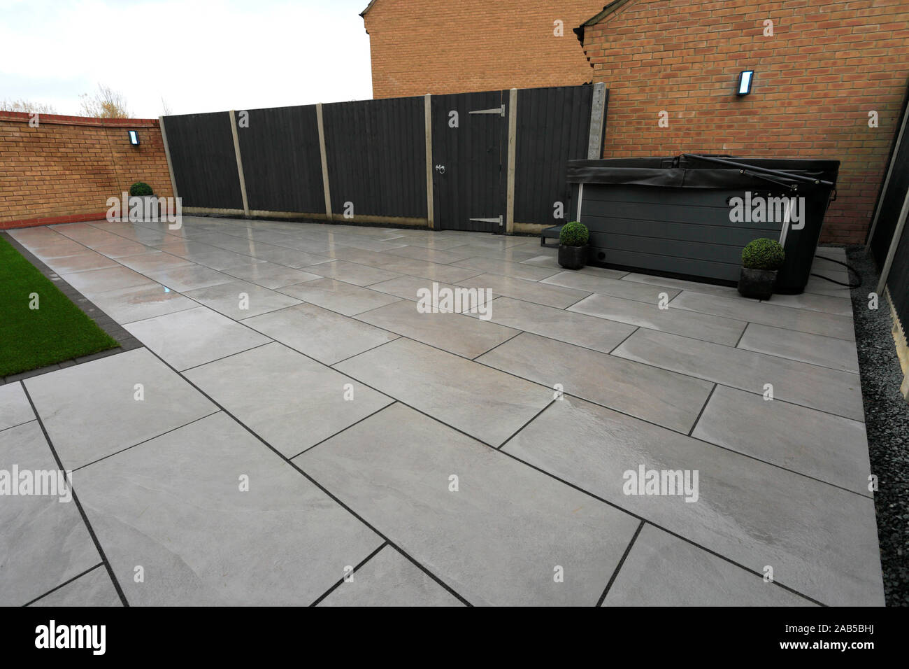 Patio slabs hi-res stock photography and images - Alamy