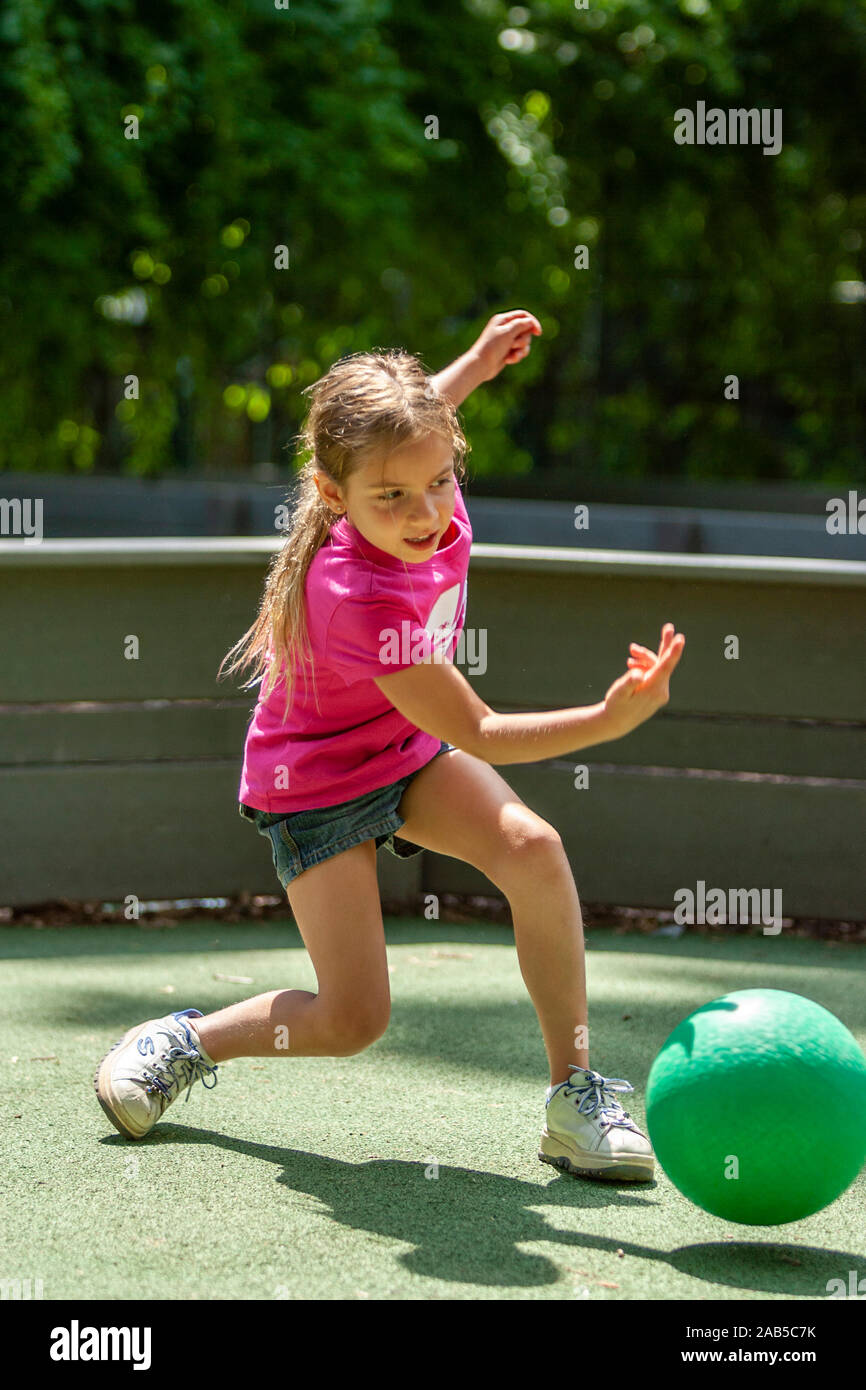 Kickball kids hi-res stock photography and images - Alamy