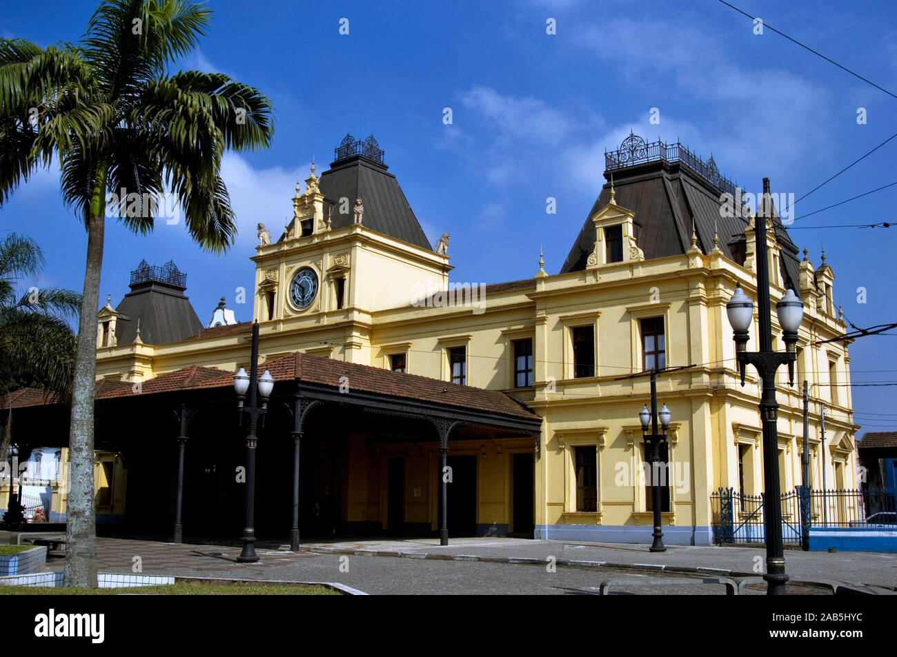 Antique train station of Valongo, Centro Histórico, Santos, São Paulo ...