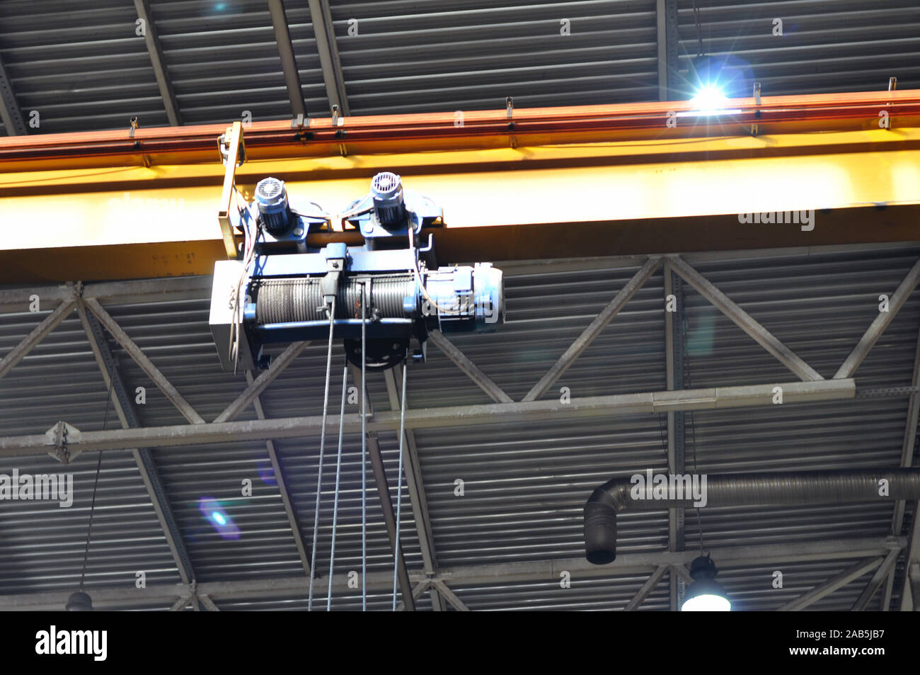 Steel beam structures hi-res stock photography and images - Alamy