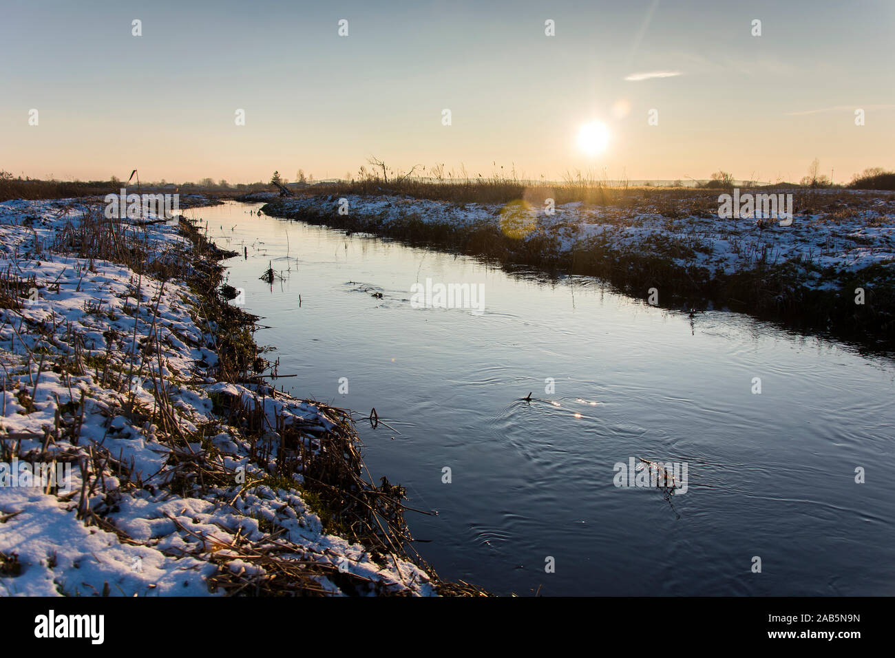 Stream snow sunset hi-res stock photography and images - Alamy
