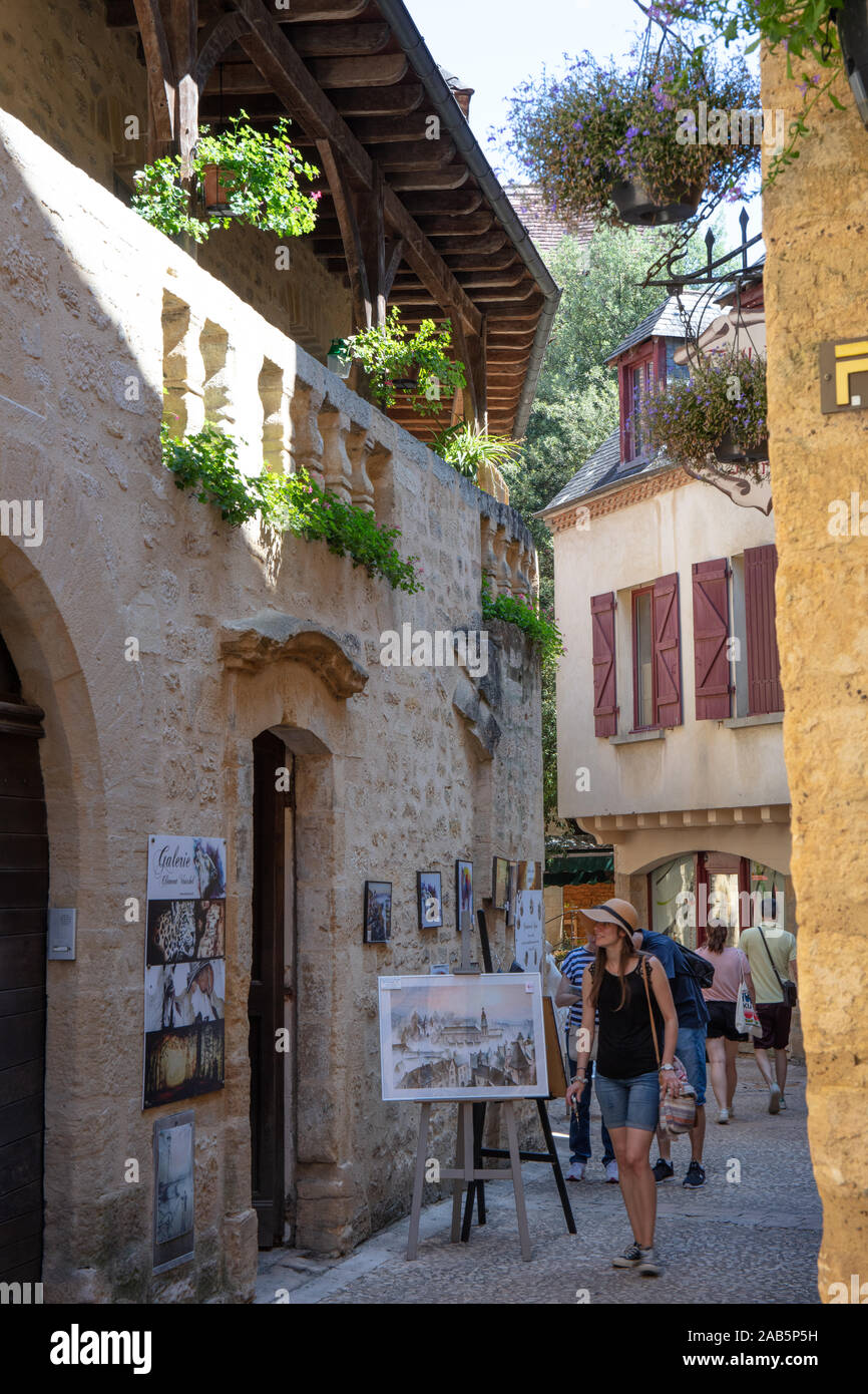 The Medieval Town of Sarlat in the Dordogne, France Stock Photo - Alamy